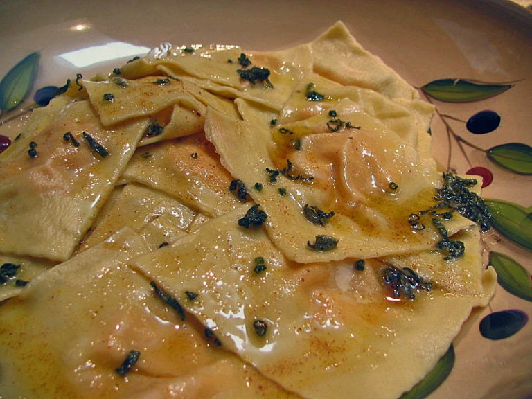 HOMEMADE RAVIOLI | Bewitching Kitchen