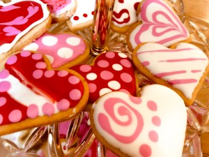 VALENTINE’S DAY SWEETHEART COOKIES | Bewitching Kitchen