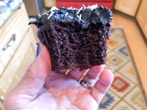 EXTREME CHOCOLATE CUPCAKES | Bewitching Kitchen
