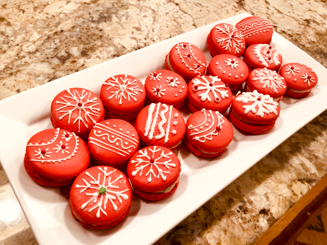 MACARONS FOR THE HOLIDAY SEASON | Bewitching Kitchen