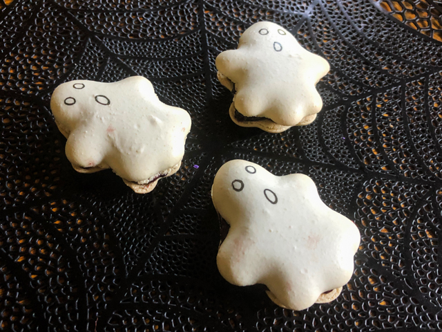 LET’S GET SPOOKY! | Bewitching Kitchen